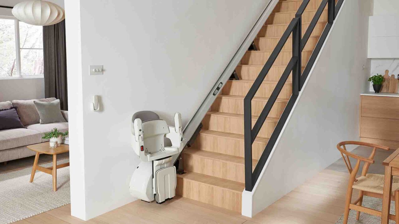 Lift tangga - Di Dalam Rumah - HomeGlide